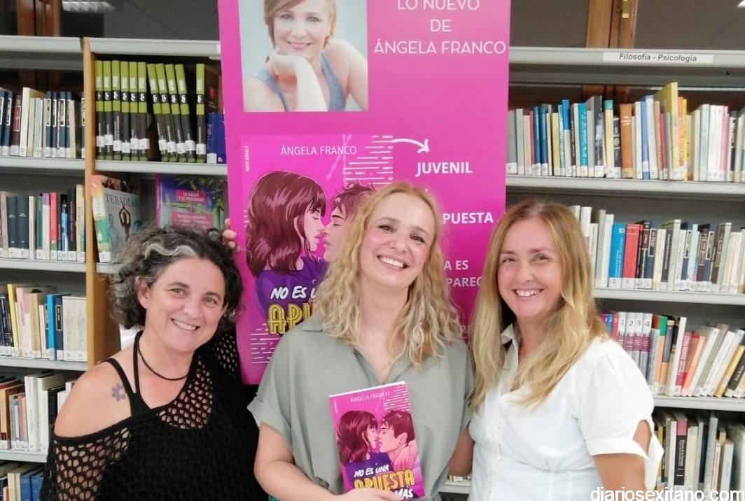 La escritora de Almuñécar Ángela Franco tuvo muy buena acogida en la ...